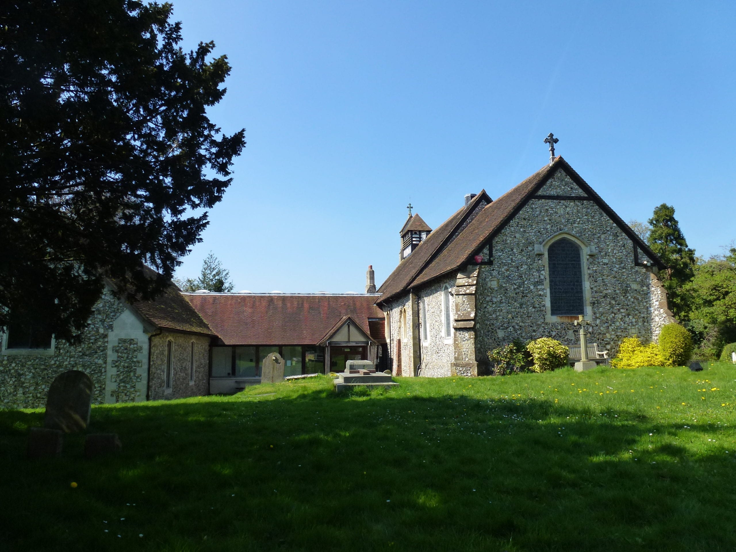 Out on a limb! : Keston Parish Church